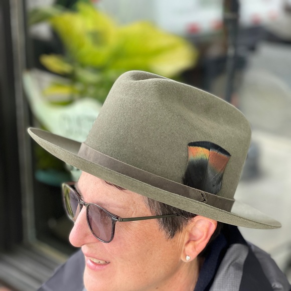 FauxyFurr Vintage + Handmade | Accessories | Handmade 0x Fur Felt Hat ...